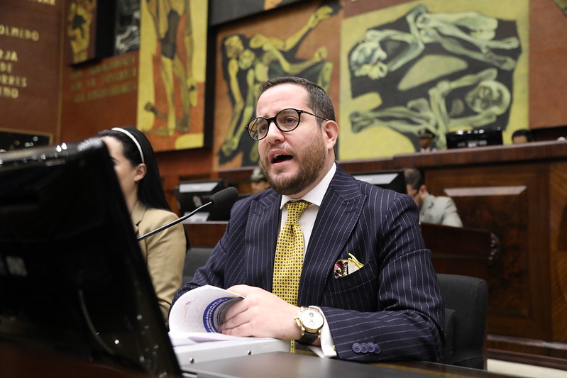 Alejandro Muñoz, secretario de la Asamblea, notificado por denuncia ...